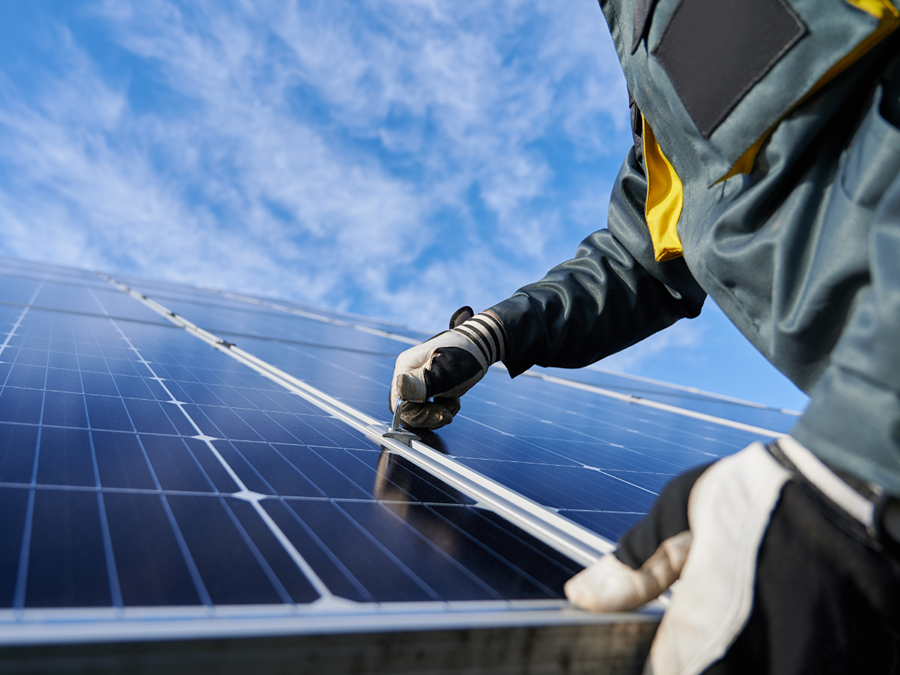 Solar Panel Installation Process | What You Can Expect Working With ...